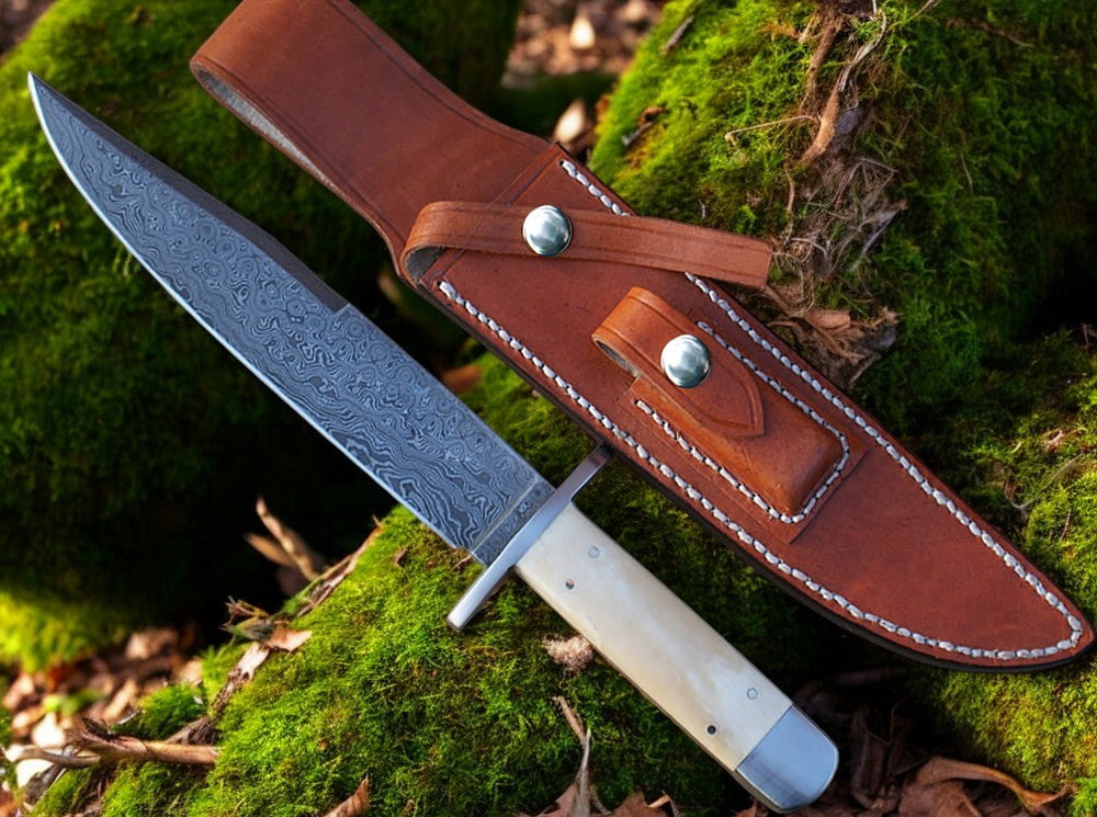 The Adventurer’s Bowie Knife: Masterpiece of Strength and Precision ...