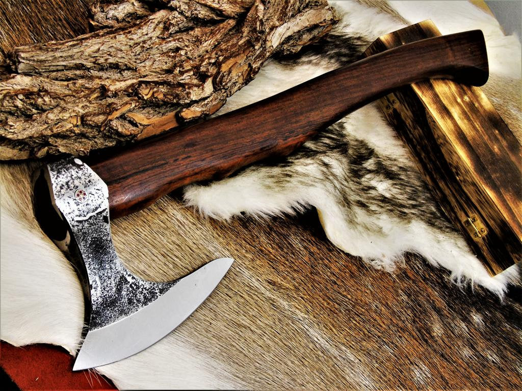 Custom Handmade Hand Forged Carbon Steel Tomahawk – SCY-Dist.com